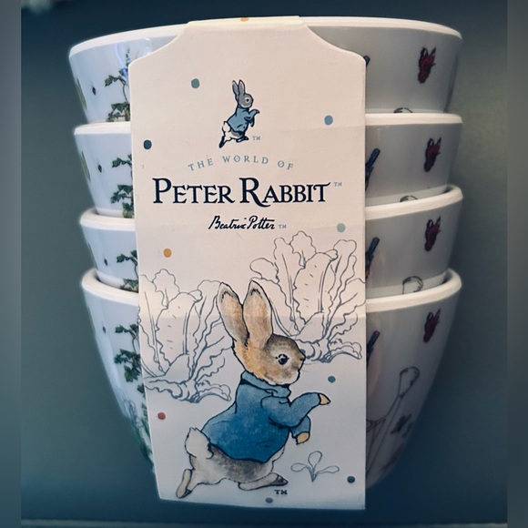 World of Peter Rabbit | Dining | Beatrix Potter Peter Rabbit 4 Melamine ...